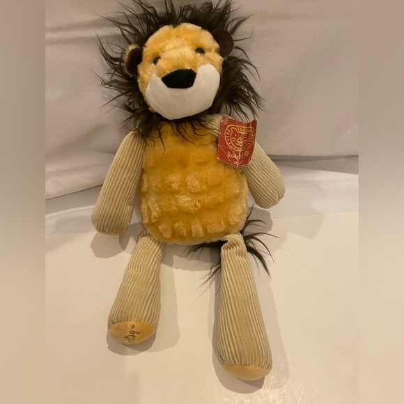 Scentsy | Toys | Scentsy Buddy Roarbert Lion Scent Pak 5 Plush | Poshmark